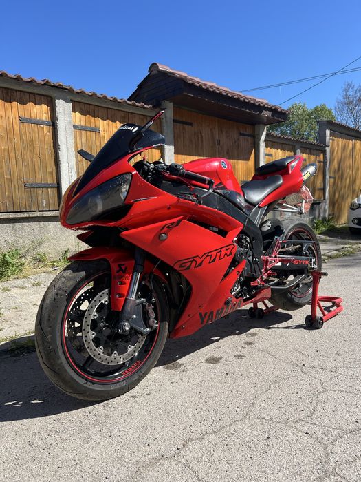 Yamaha YZF- R1 rn19 с. Равно поле • OLX.bg