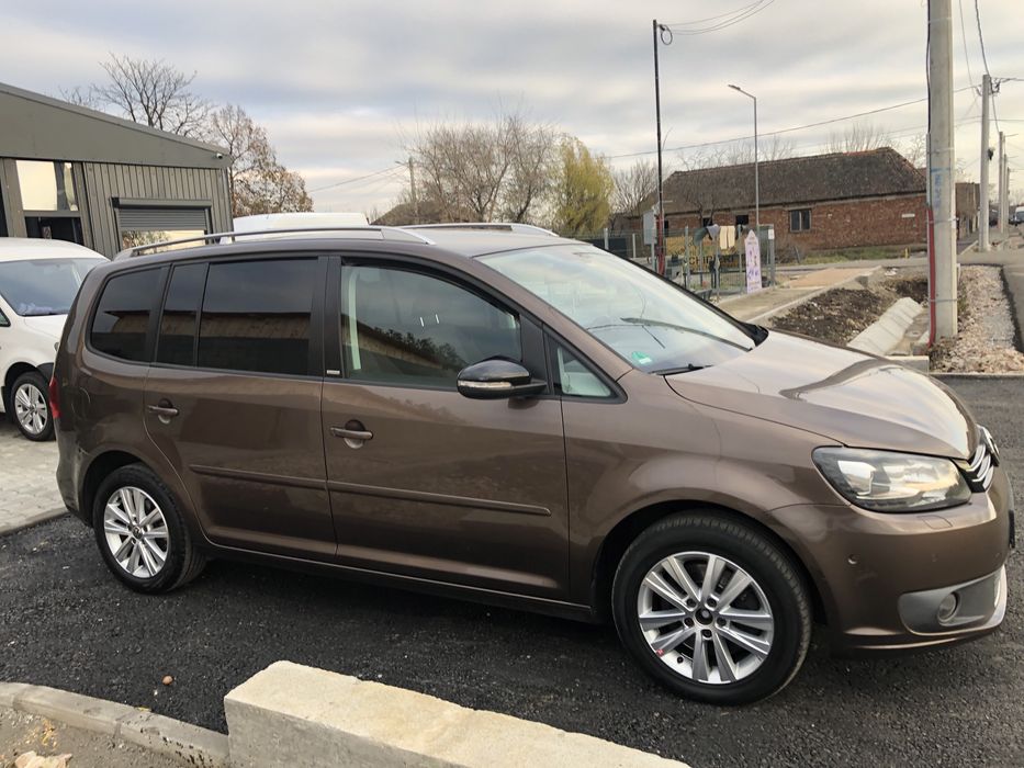 Vw touran 7 locuri cutie dsg 2000 tdi Salonta • OLX.ro