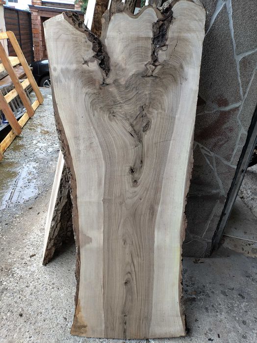 Cherestea din lemn de nuc/ scândură nuc uscată și prelucrată Cluj ...