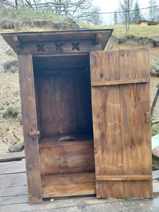Toaleta de gradina WC Zalau • OLX.ro