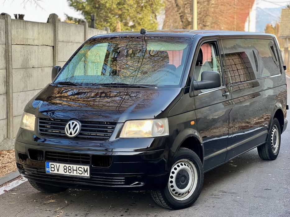 Volkswagen Transporter 5 locuri model lung Brasov • OLX.ro