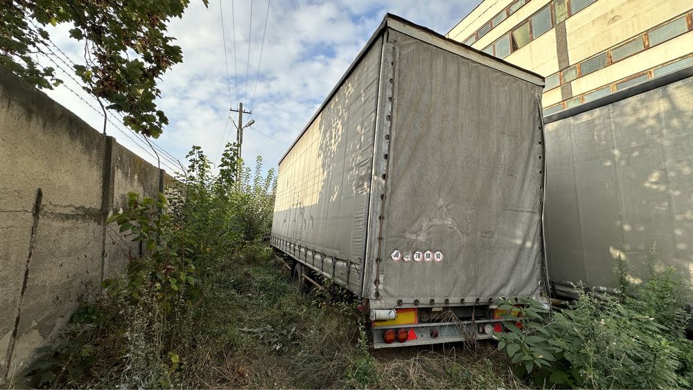 Remorca tandem 1 ax 11 tone , 7.8 cu container prelata detasabil Oradea ...