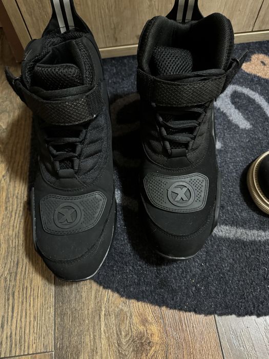 Мото обувки N-43 гр. Казанлък • OLX.bg