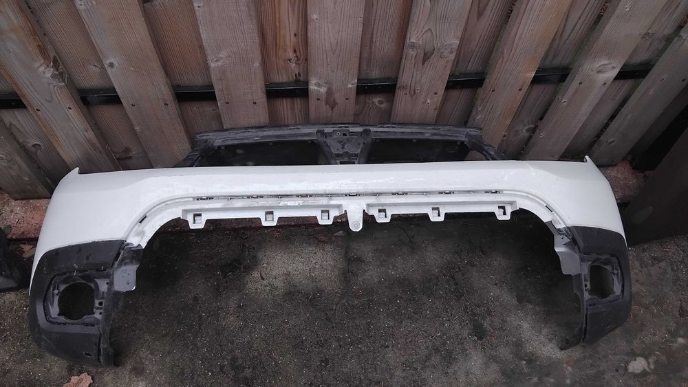 Duster 2 предна броня гр. София Център • OLX.bg