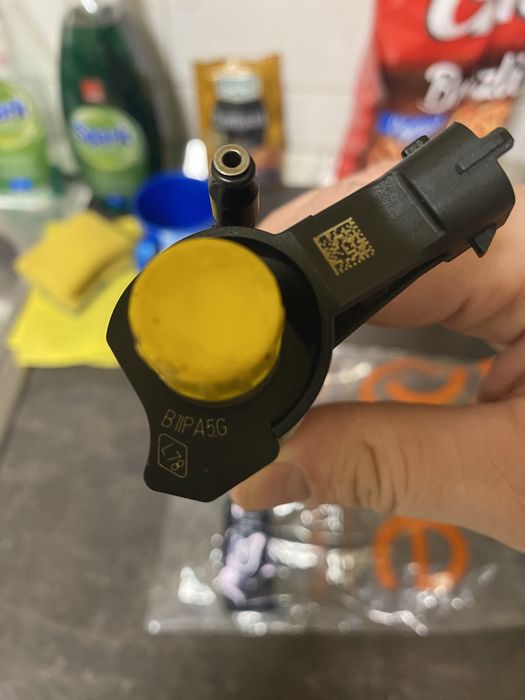 Injector nissan qashqai,pompa auxiliara si rampa injectoare retur audi ...