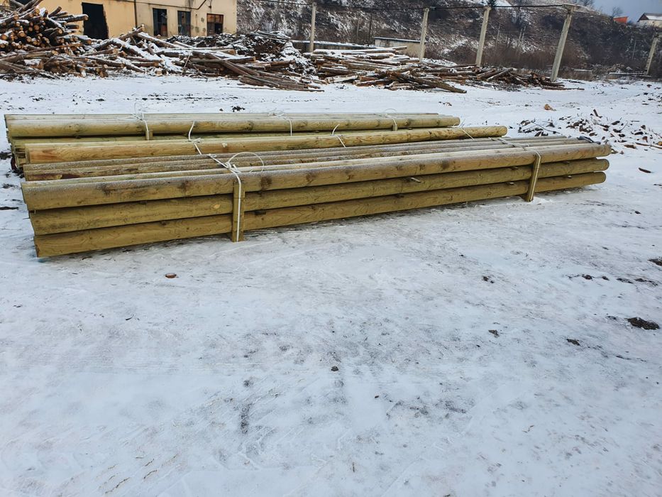 Stalpi pentru linii aeriene de cablu din lemn calibrat si tratat ...
