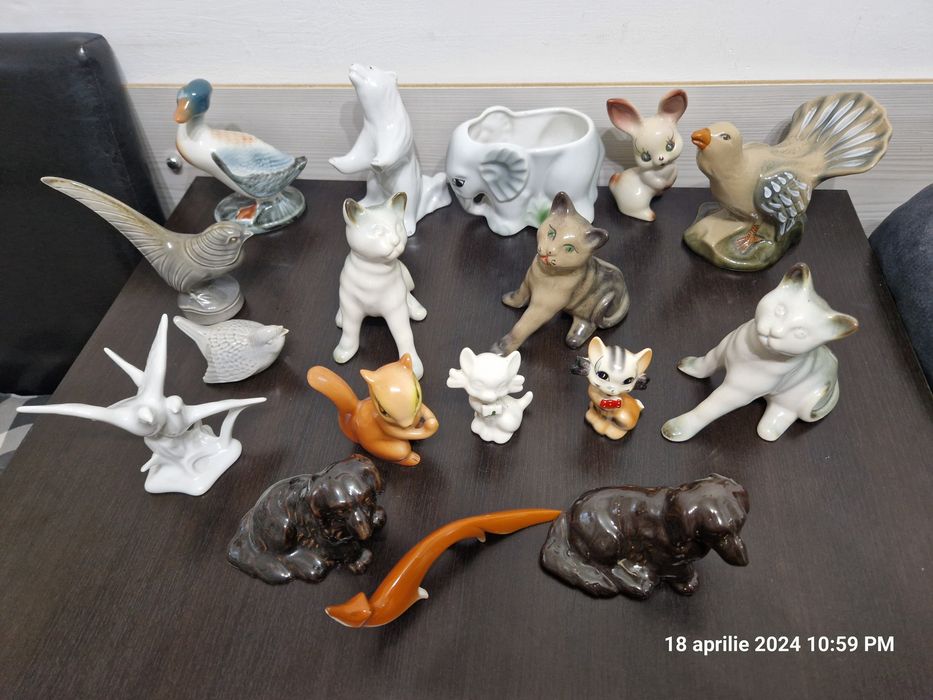 Obiecte vintage,farfurii,bibelouri Constanta • OLX.ro