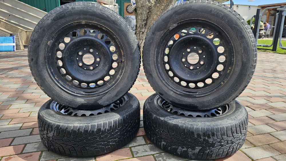 Roti(jante) tabla audi vw 16 inch + anvelope iarna Craiova • OLX.ro