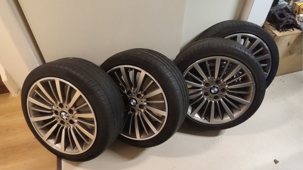 Jante bmw f30 r18 Brosteni • OLX.ro