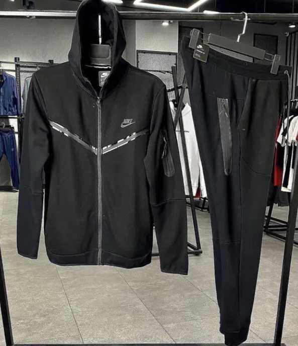 Trening NIKE TECH Model Nou 2023 Bucuresti Sectorul 3 • OLX.ro