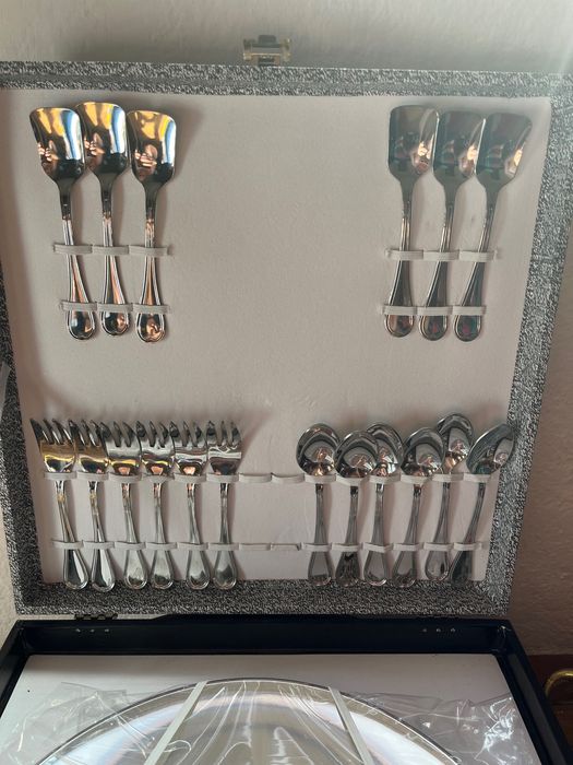 Прибори от нераждаема стомана 18/10 гр. Белово • OLX.bg