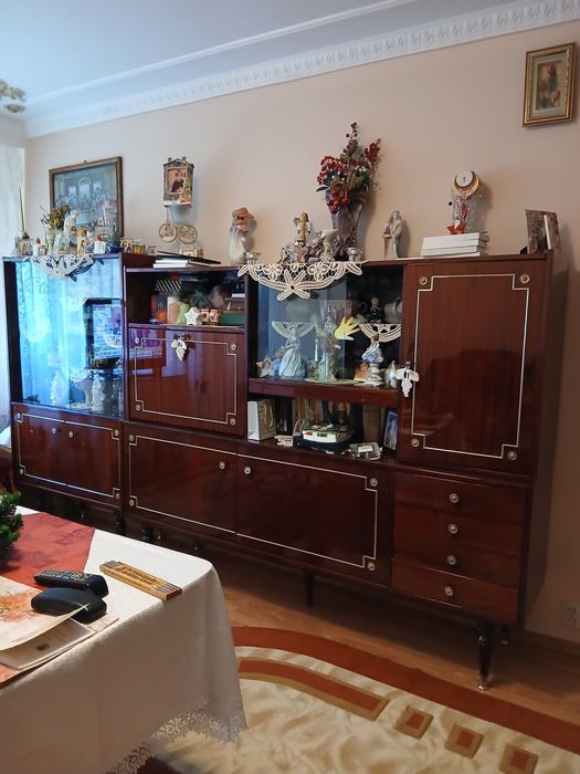 Mobila sufragerie vintage lemn Bucuresti Sectorul 6 • OLX.ro