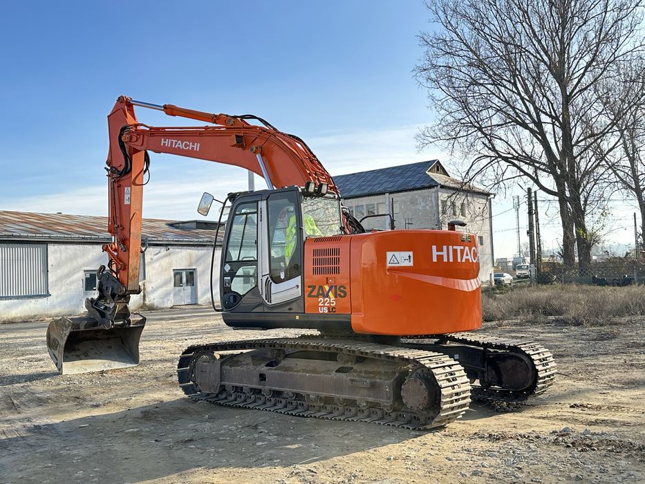 Excavator Hitachi Zaxis 225 Suceava • OLX.ro