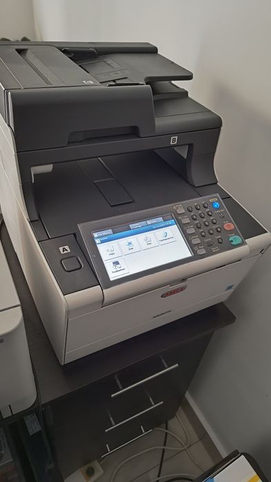 Multifunctionala Oki MC573dn A4 Laser Color USB LAN Alb Baia Mare • OLX.ro