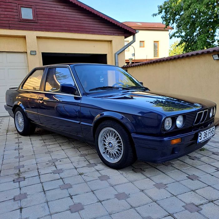 BMW E30 Coupe 1.6I Bucuresti Sectorul 4 • OLX.ro