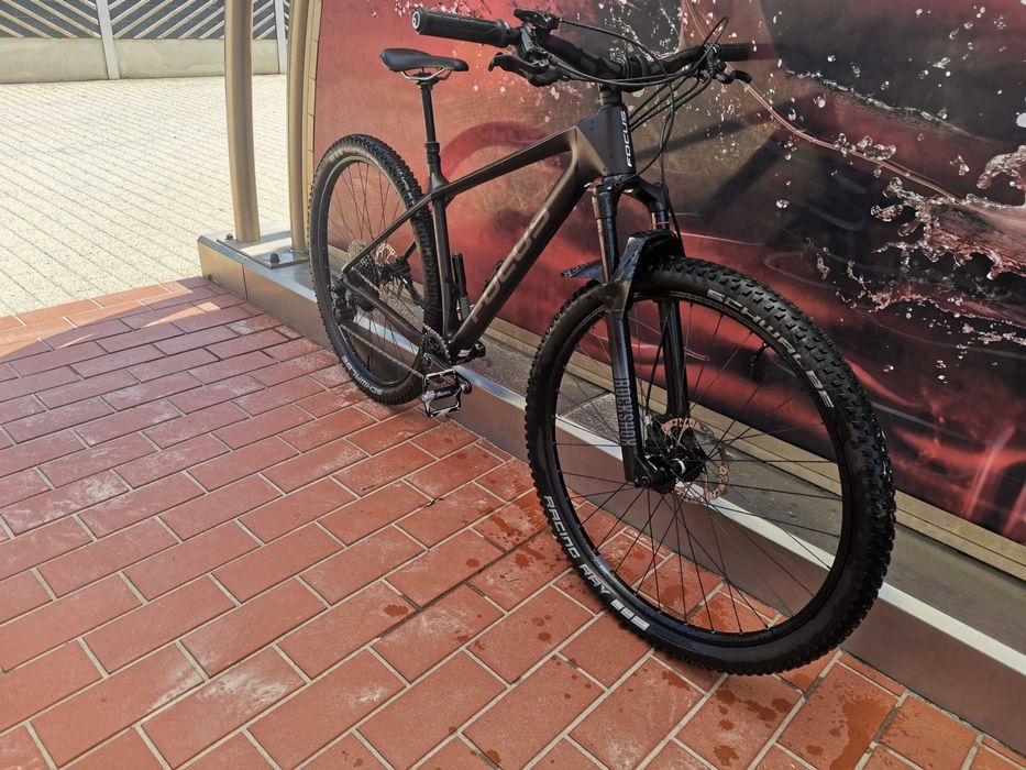 Bicicleta mtb XC Focus Raven 8.6 carbon M 29 1x12 XT dropper Turda • OLX.ro