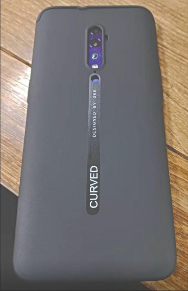 Чехол на oppo Reno 2z: 2 500 тг. - Аксессуары для телефонов Семей на Olx
