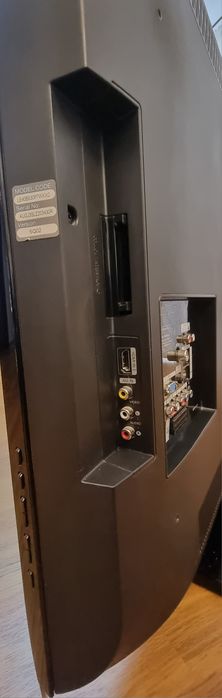 LCD TV Samsung 40" (102 CM) LE40B530P7W DVB-C DVB-T Harman • OLX.ro