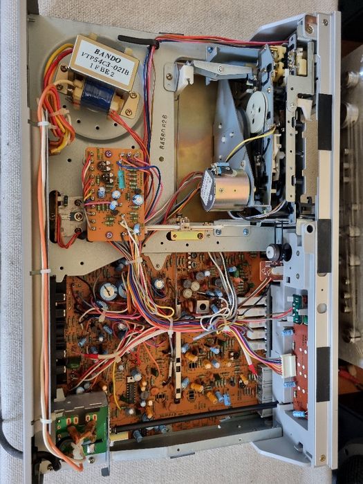 Deck JVC Kd-d35. Super ANRS, Dolby. Perf functional. Impecabil. Arad • OLX.ro