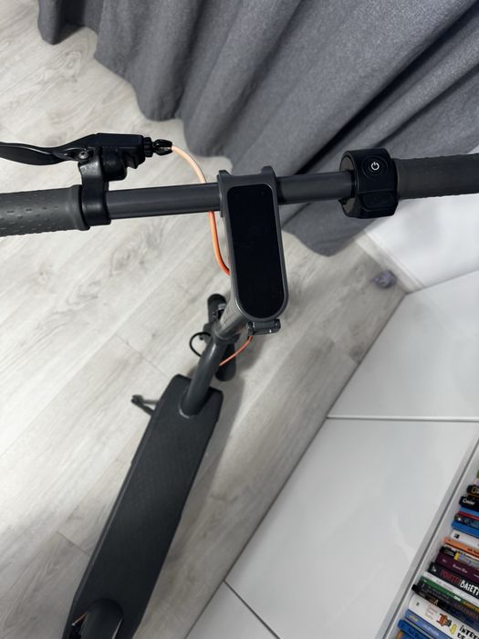 Trotineta electrica Navee N40 Catelu • OLX.ro