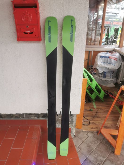 Vând schiuri eland Poiana Brasov • OLX.ro
