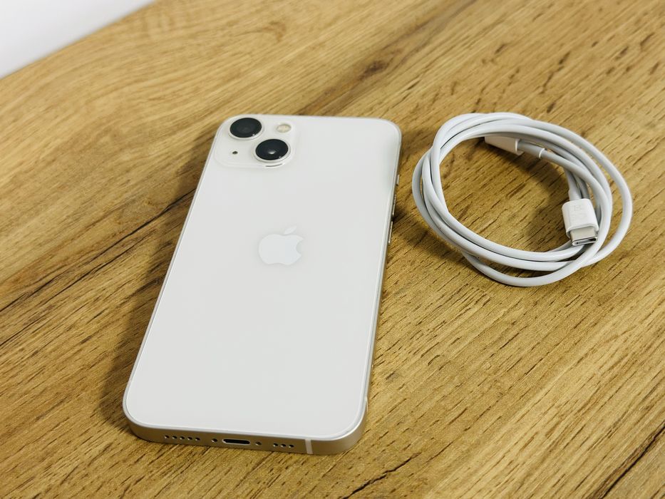 IPhone 13 White перфектен гр. Велико Търново Център • OLX.bg