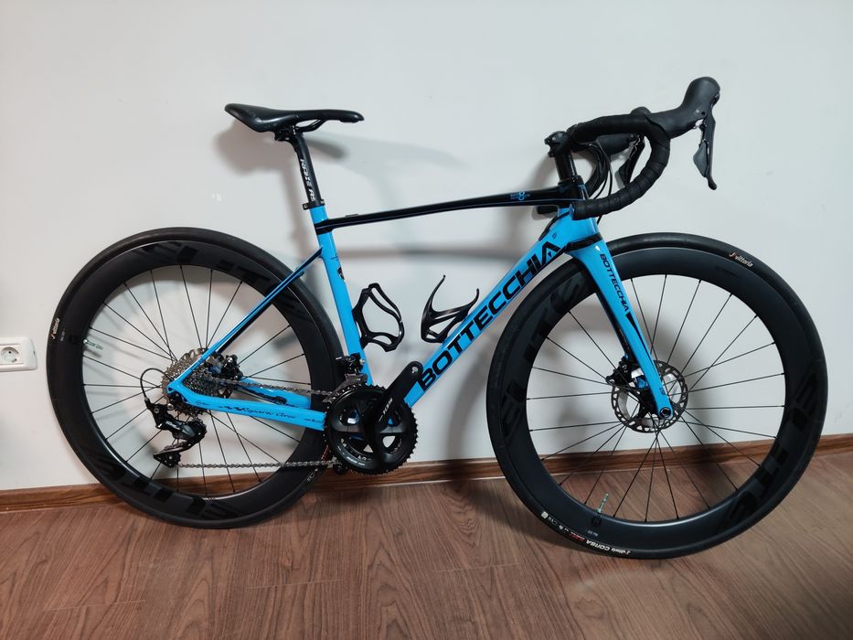 Cursiera carbon Bottecchia 8Avio Targu Frumos • OLX.ro