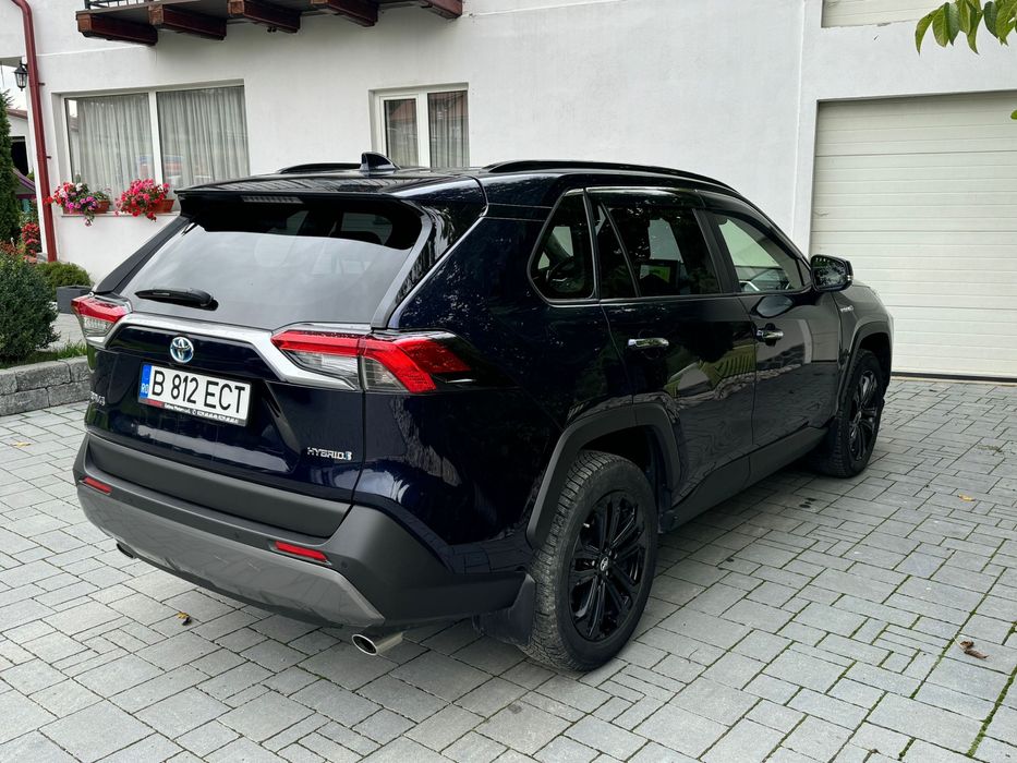 Toyota Rav 4 2022 4x4 Ghimbav • OLX.ro