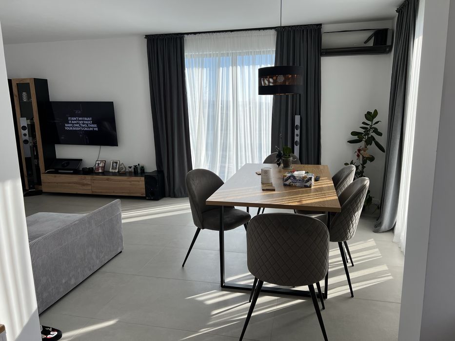 Casă modernă de vânzare în Tg-Jiu Preajba – Cartier Nou Targu Jiu • OLX.ro