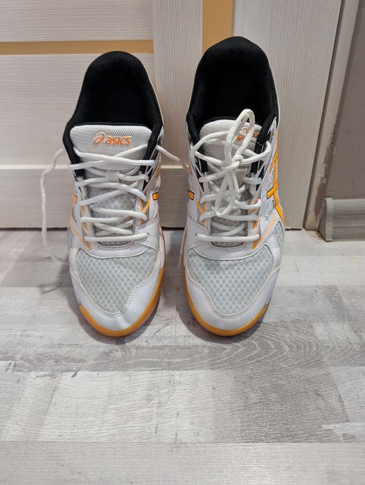 Asics up court 4 Oradea • OLX.ro