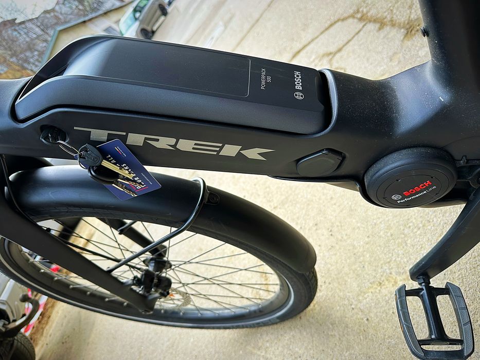 Bicicleta electrica deosebita noua Trek Super Commuter +7 Model RaR ...