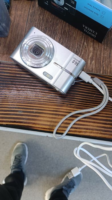 Aparat foto camera cu data și ora itp imprimata pe poza Constanta • OLX.ro