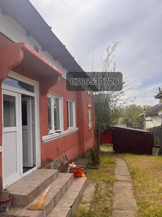 Casa la tara de vanzare comuna Dobresti Caciulatesti • OLX.ro