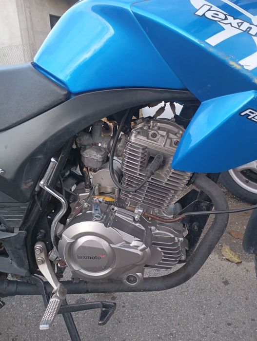 Vand motocicleta a1 Lexmoto assault 125cc, [daytona monster] Arad • OLX.ro