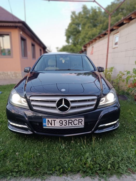 Mercedes C250 4MATIC 2.2 CDI 204 CP Full LED Automat 2011 Piatra Neamt ...