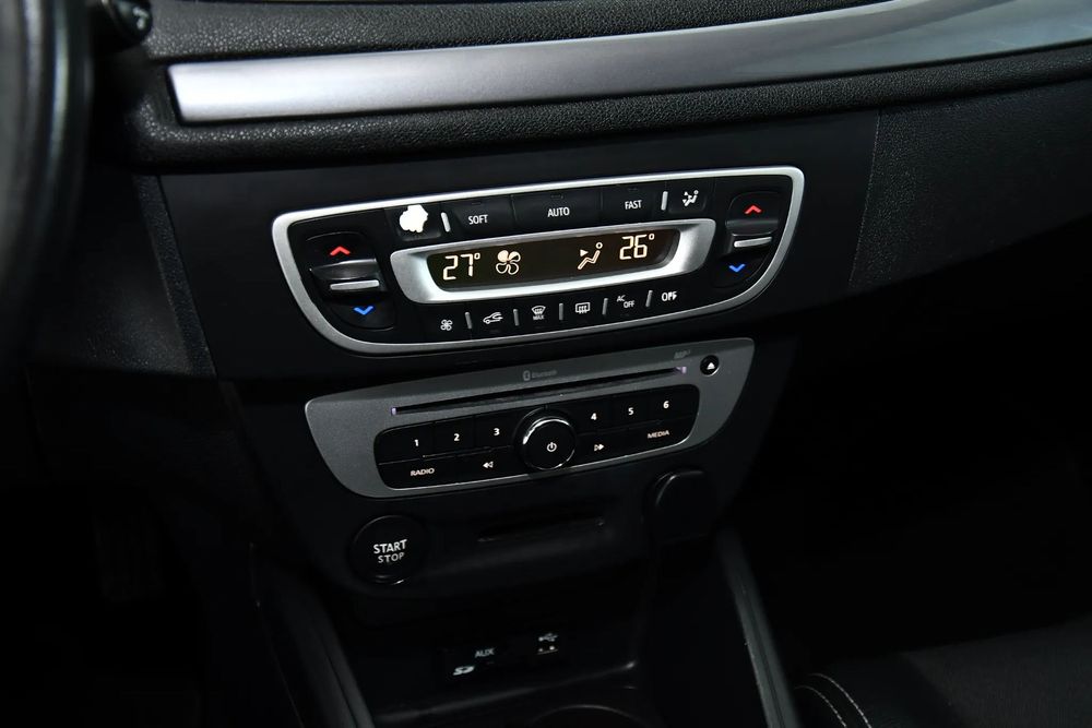 Renault Megane Facelift /Navi /Daylight LED /1.5dCi 110CP Galati • OLX.ro