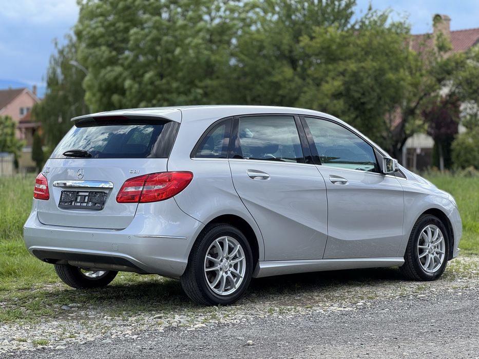 Mercedes B-Classe B180 CDI - 2014 - 1.5 diesel - Navi / Klima / Senzor ...