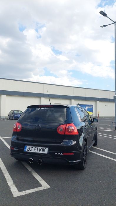 VW Golf 5 1.6 MPI Turda • OLX.ro