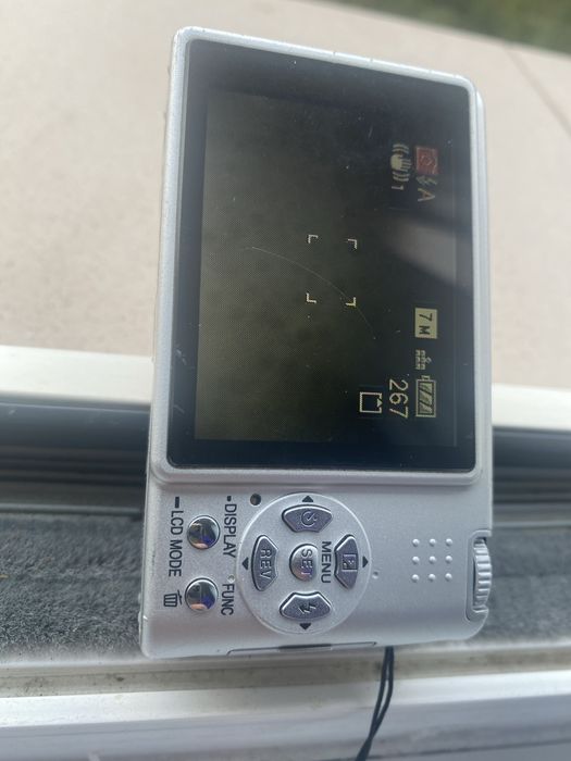 Panasonic lumix DMC FX 12 Bacau • OLX.ro