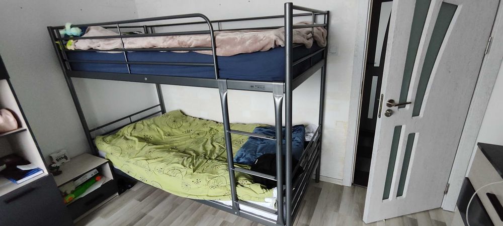 Двуетажно легло IKEA гр. Варна Автогара • OLX.bg