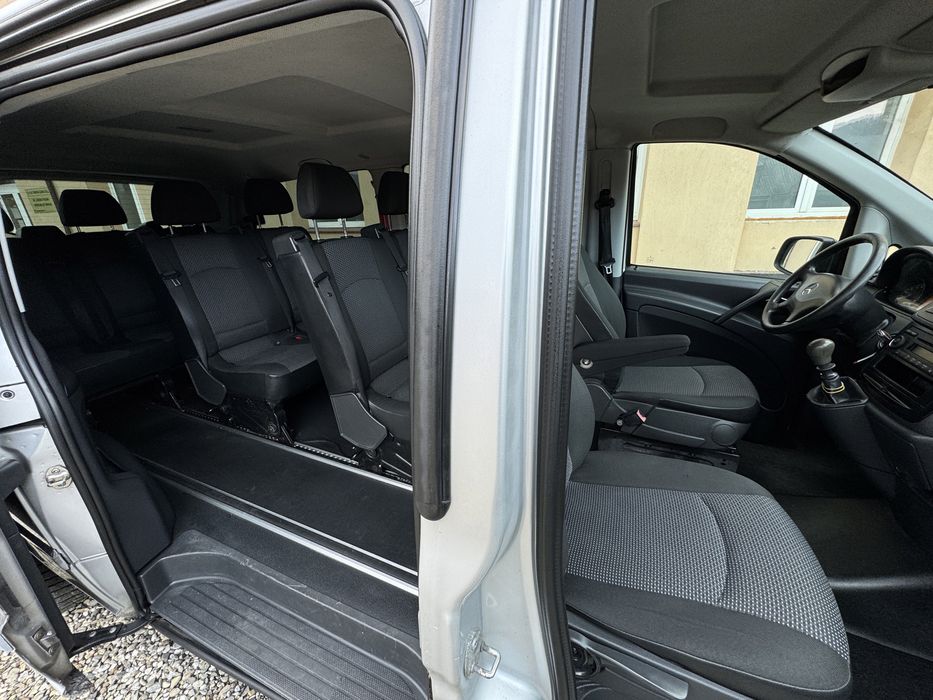 Mercedes vito 9 locuri model maxim de lung 2011 Piatra Neamt • OLX.ro