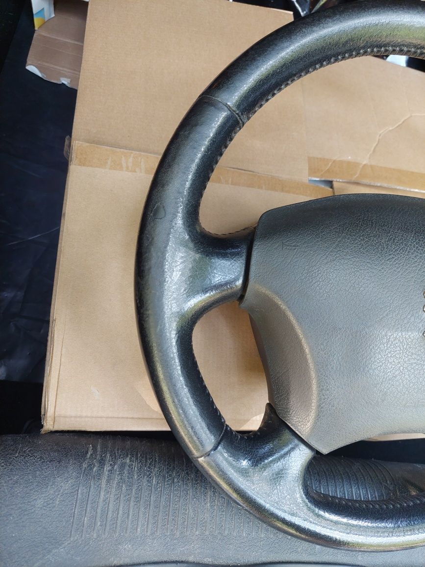 Кожен волан за пежо 407 гр. Русе Здравец Изток • OLX.bg