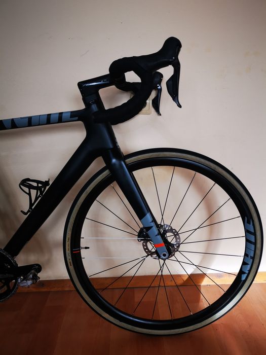 Cursiera White Interceptor carbon Shimano Ultegra DI2 Lugoj • OLX.ro
