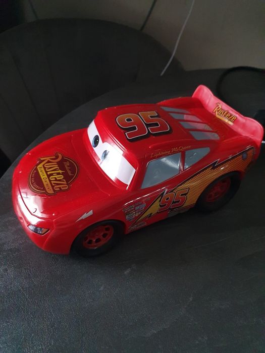 Masina Cars 30 cm , pista de masini Slatioara • OLX.ro