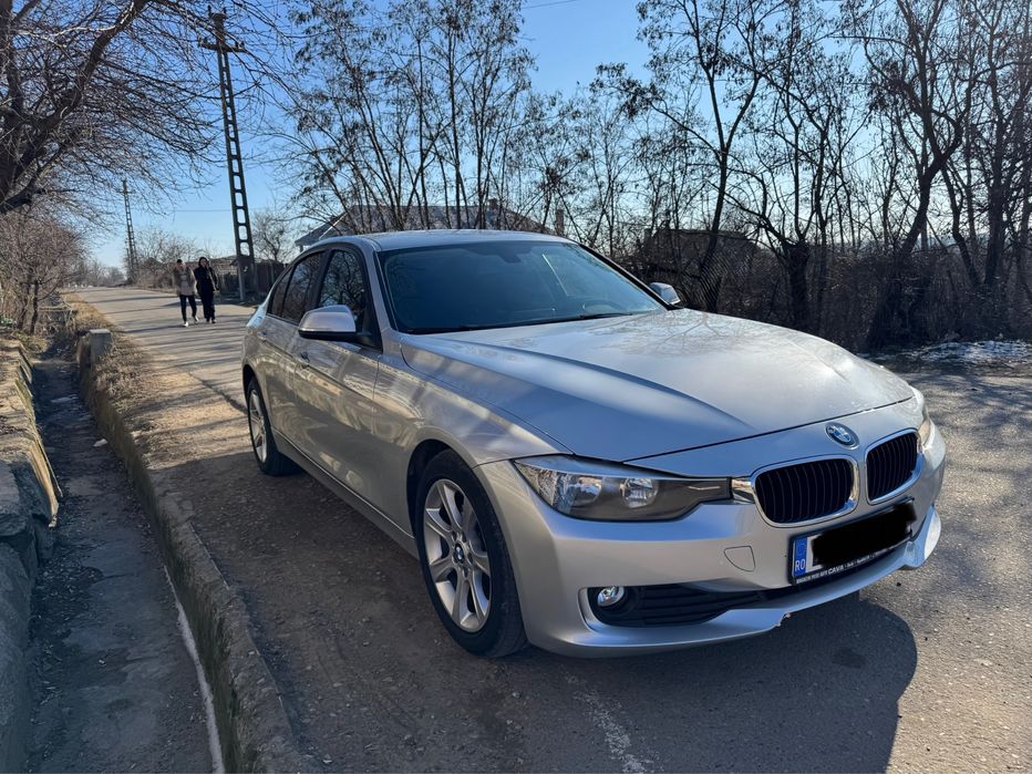 BMW Seria 3 F30 320D. Tecuci • OLX.ro