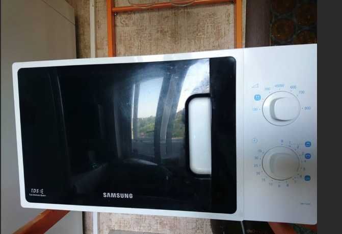 Микроволновка Samsung Биокерамика Возможна Доставка: 448 000 сум ...