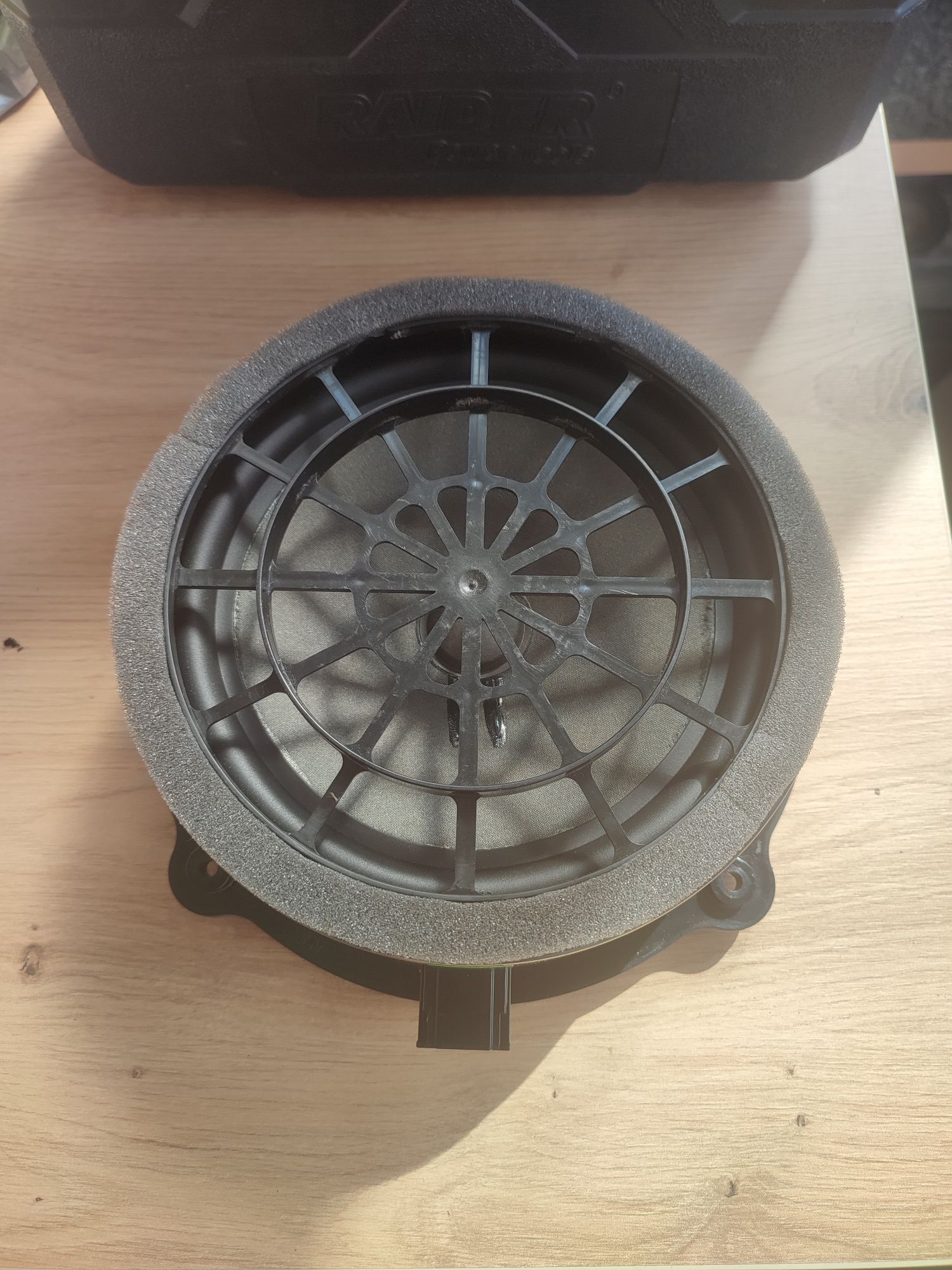 Говорители Audi A6 C6 C7 A4 B6 B7 B8 B9 A5 Q7 Q5 Q3