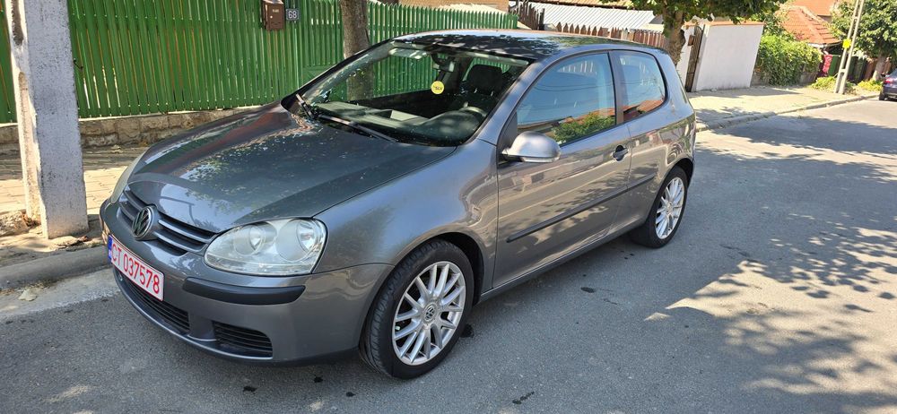 VW GOLF 1.6 mpi clasic Cernavoda • OLX.ro