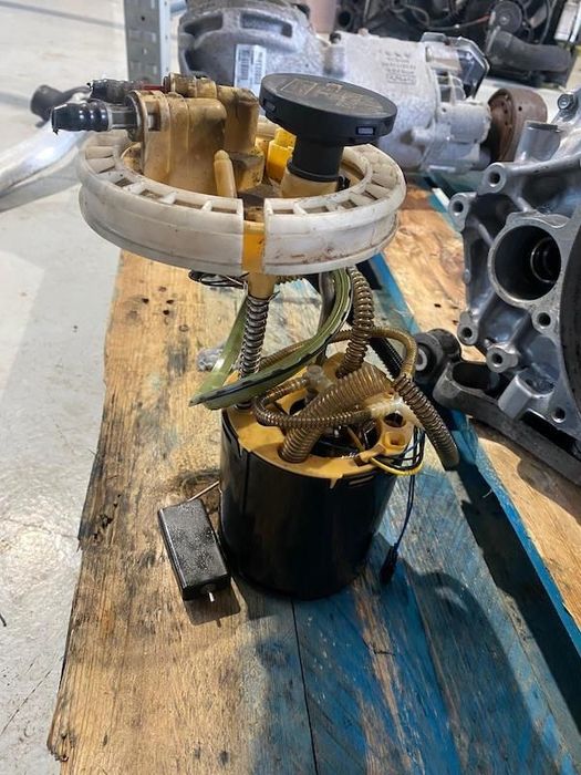 Pompa motorina 4X4 Volvo XC60 V70 31274886 9G9N-9275-AC 31372899 Baia ...