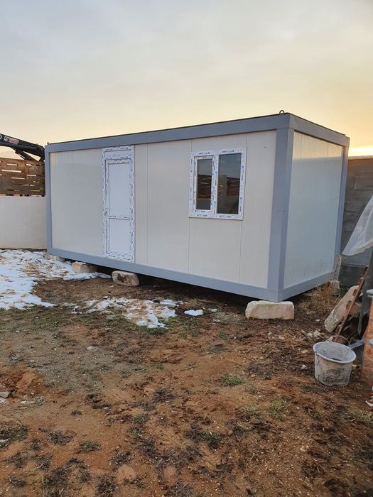 Vând container modular Sacele • OLX.ro